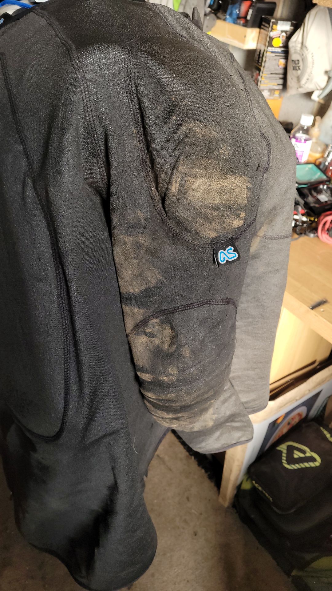 Matt crashed in The Supershirt | Adventure Spec US