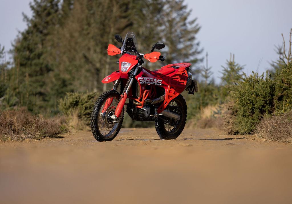 New KTM 690 / GasGas ES700 / Husqvarna 701 Hard Part Prototypes ...